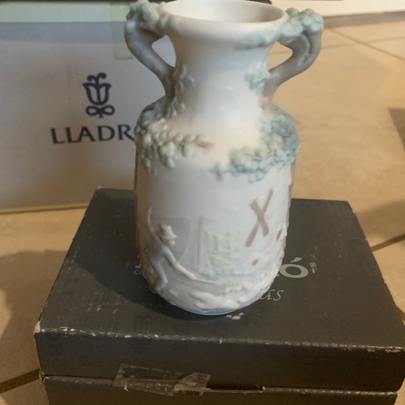 lladro 5262 retired lladro mini floorer rococo lladro collectible ...